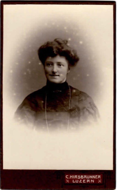 MÜLLER, Lina (The Artist’s Youngest Sister) – ADOLFO MULLER-URY